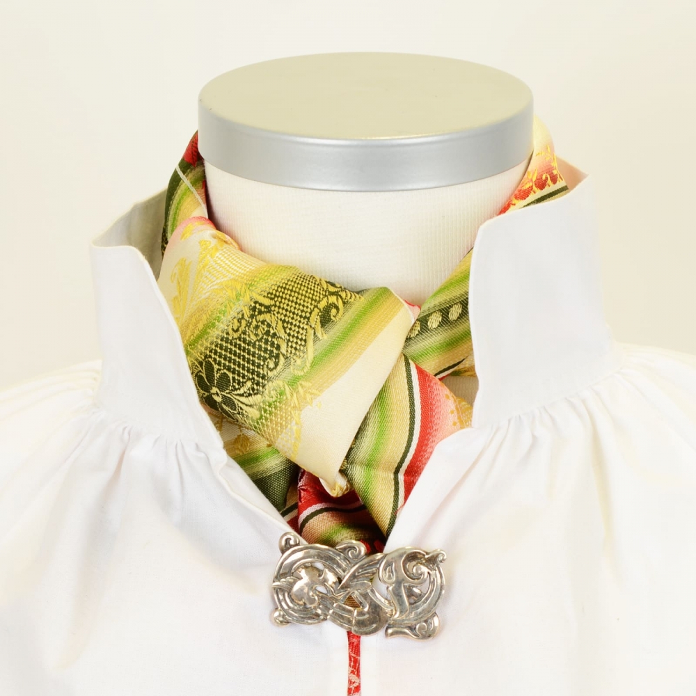 Silkeskjerf Tyrihans Theresia 02 | Tonesbunadstue.no. Alt til bunad