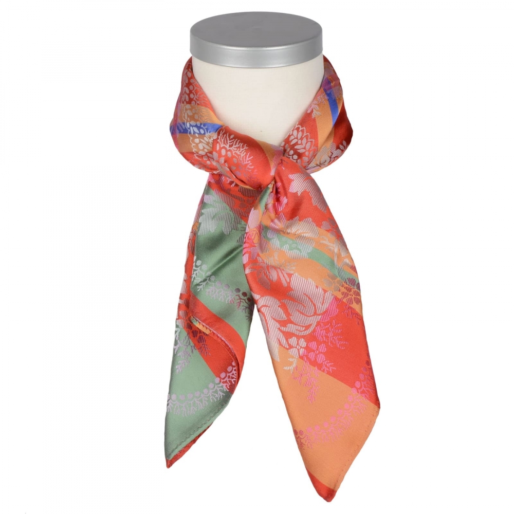 Silkeskjerf Tyrihans Madeleine 11 | Tonesbunadstue.no. Alt til bunad